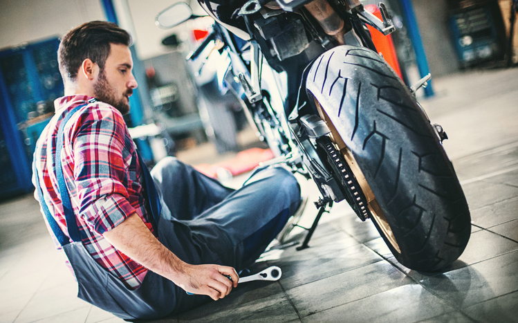 How to Become a Motorcycle Mechanic | School | Education | Certification